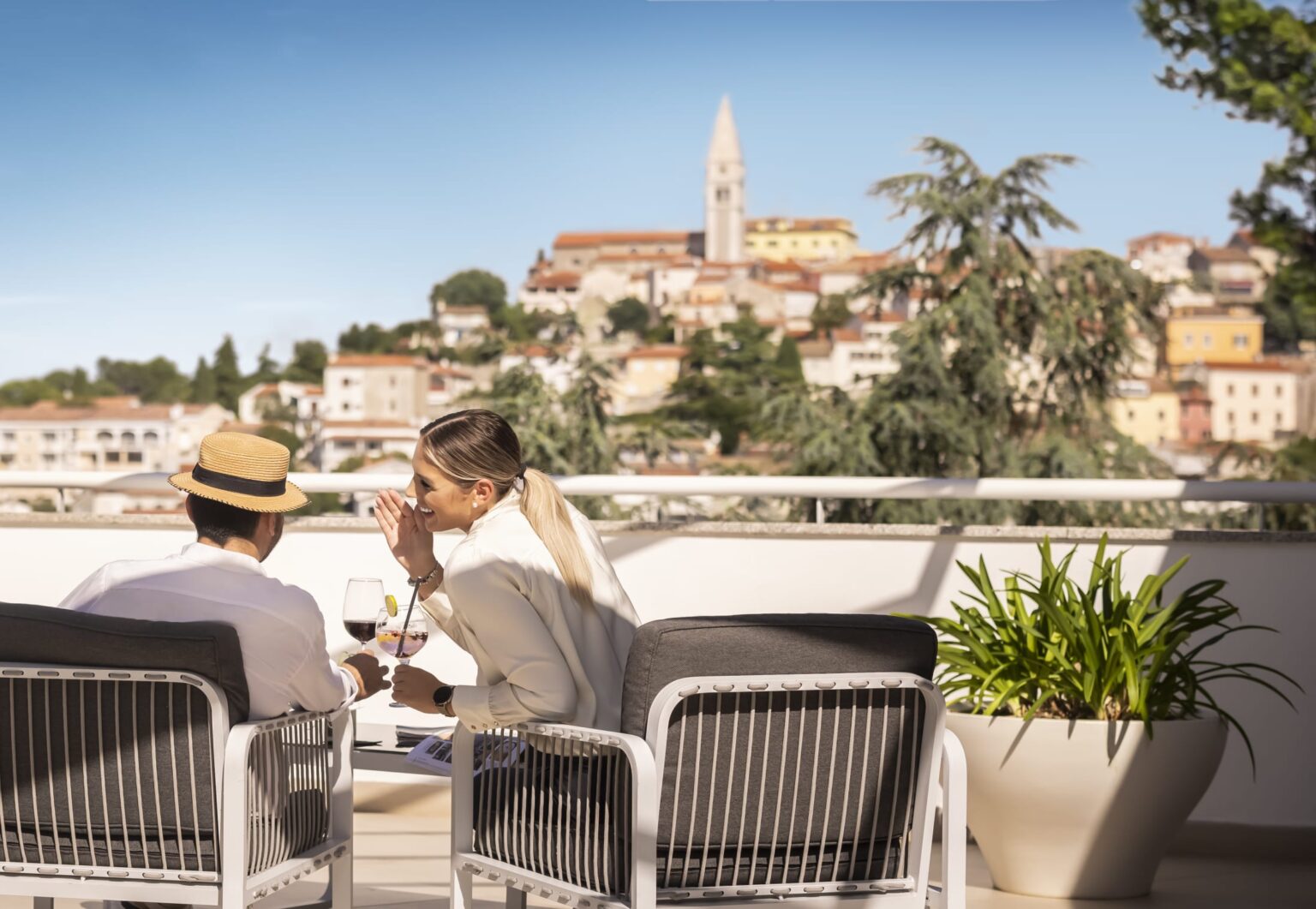 Hospitality - Stone Racket Istria